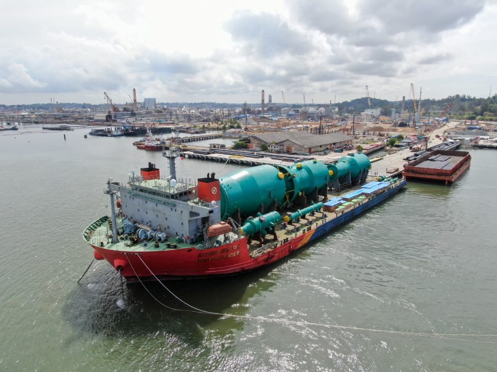 Equipment Penting Dalam Kilang Proyek RDMP Balikpapan Tiba – Gerbang Kaltim